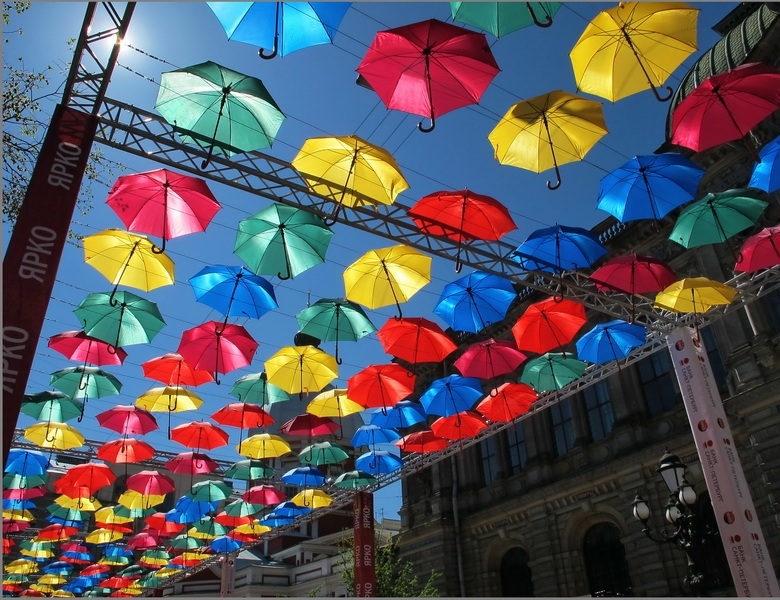 Jigsaw puzzle « Soaring umbrellas» - solve jigsaw puzzles online | PuzzleIt