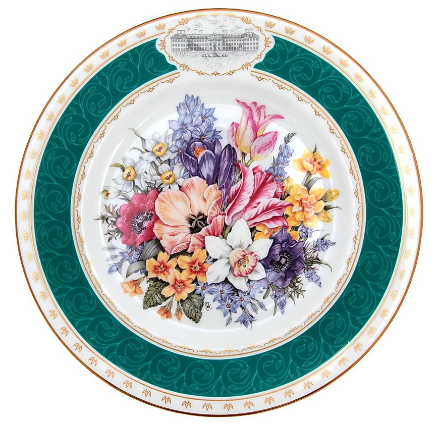 Jigsaw puzzle «Painting on porcelain» - solve jigsaw puzzles online ...
