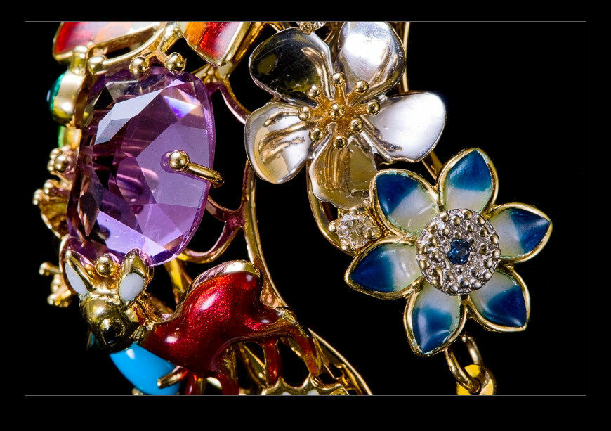 Jigsaw puzzle «Family jewels» - solve jigsaw puzzles online | PuzzleIt