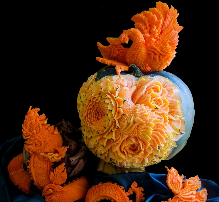 Jigsaw puzzle «Pumpkin carving» - solve jigsaw puzzles online | PuzzleIt