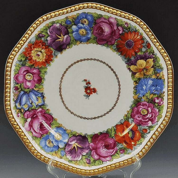 Jigsaw puzzle «Painting on porcelain» - solve jigsaw puzzles online ...